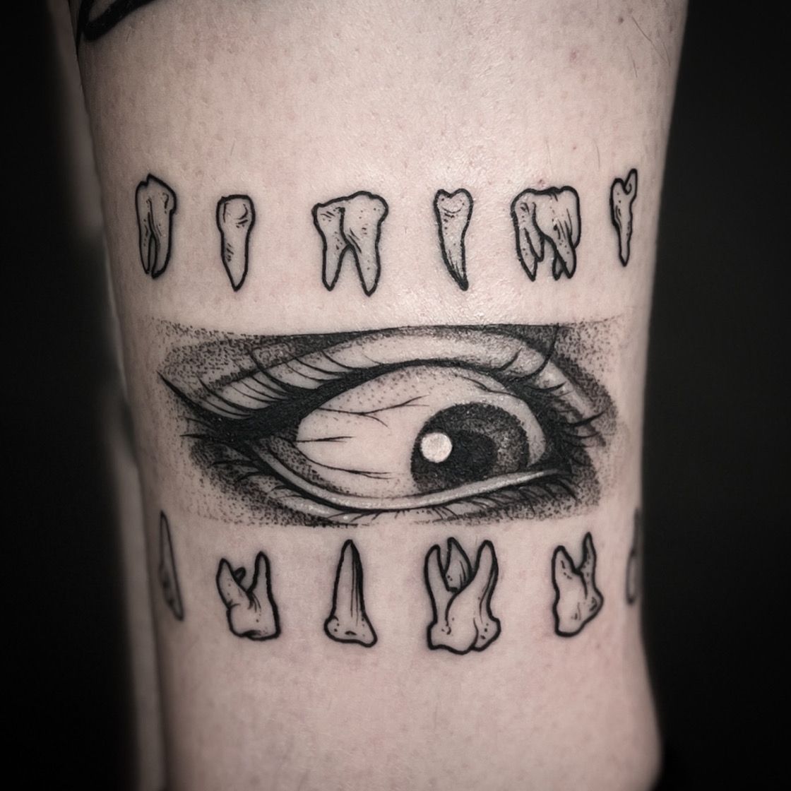 Eye and Teeth Tattoo • Tattoodo