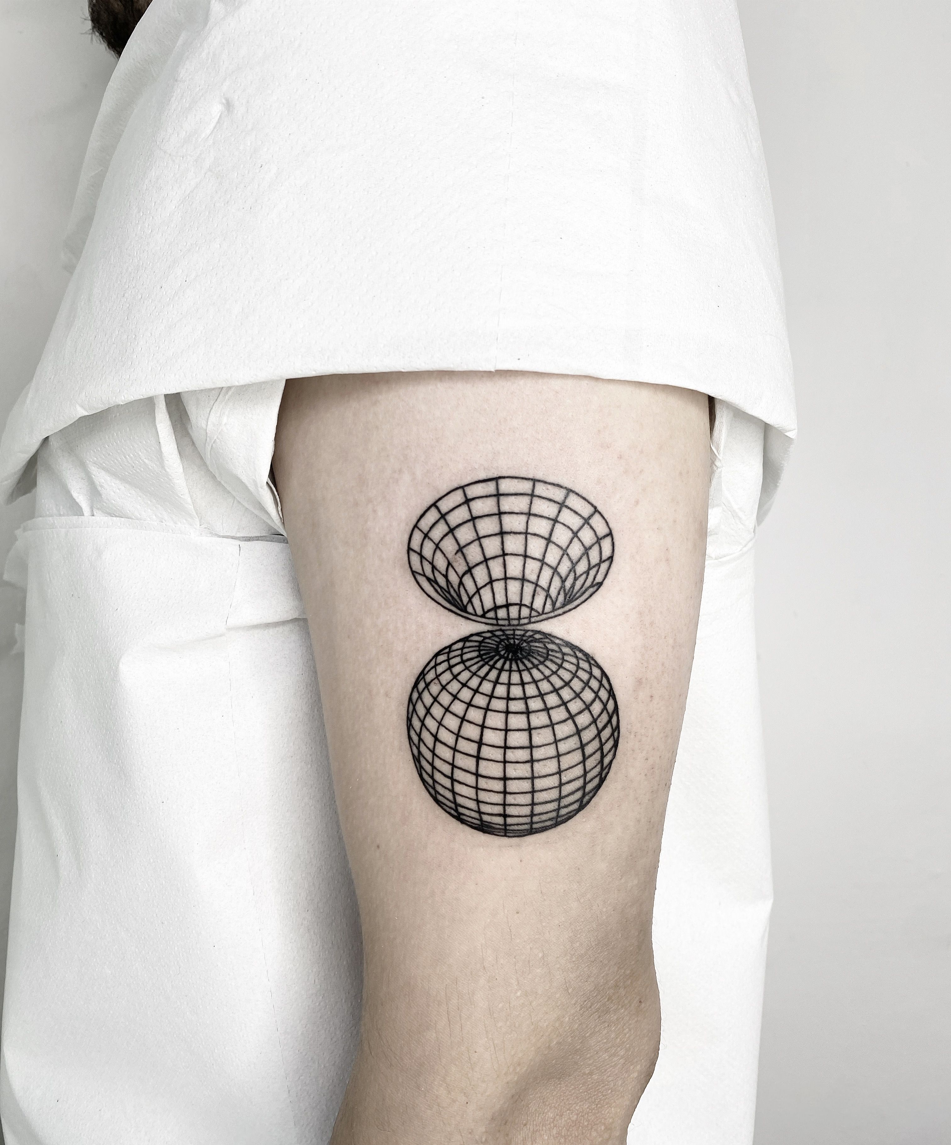 3D Sphere Tattoo • Tattoodo
