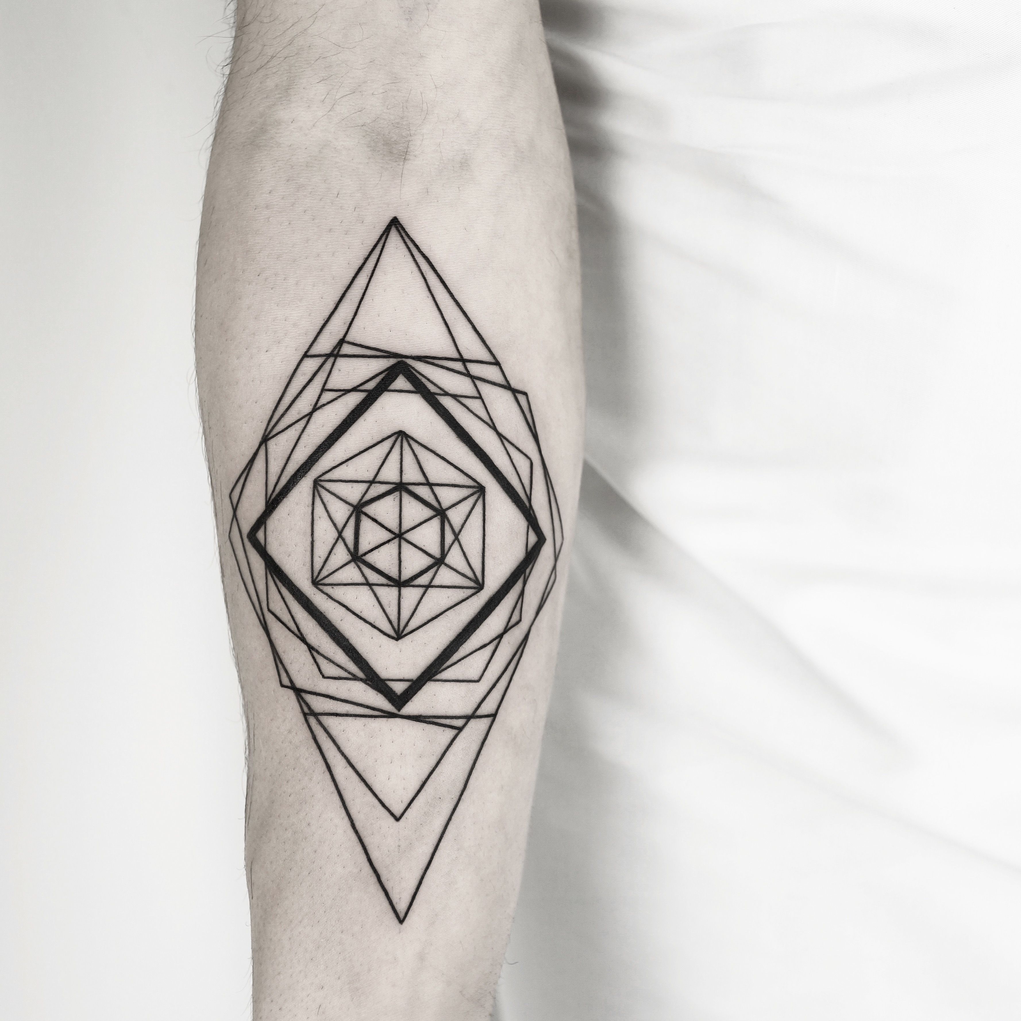 Geometric Blackwork Pattern Tattoo • Tattoodo