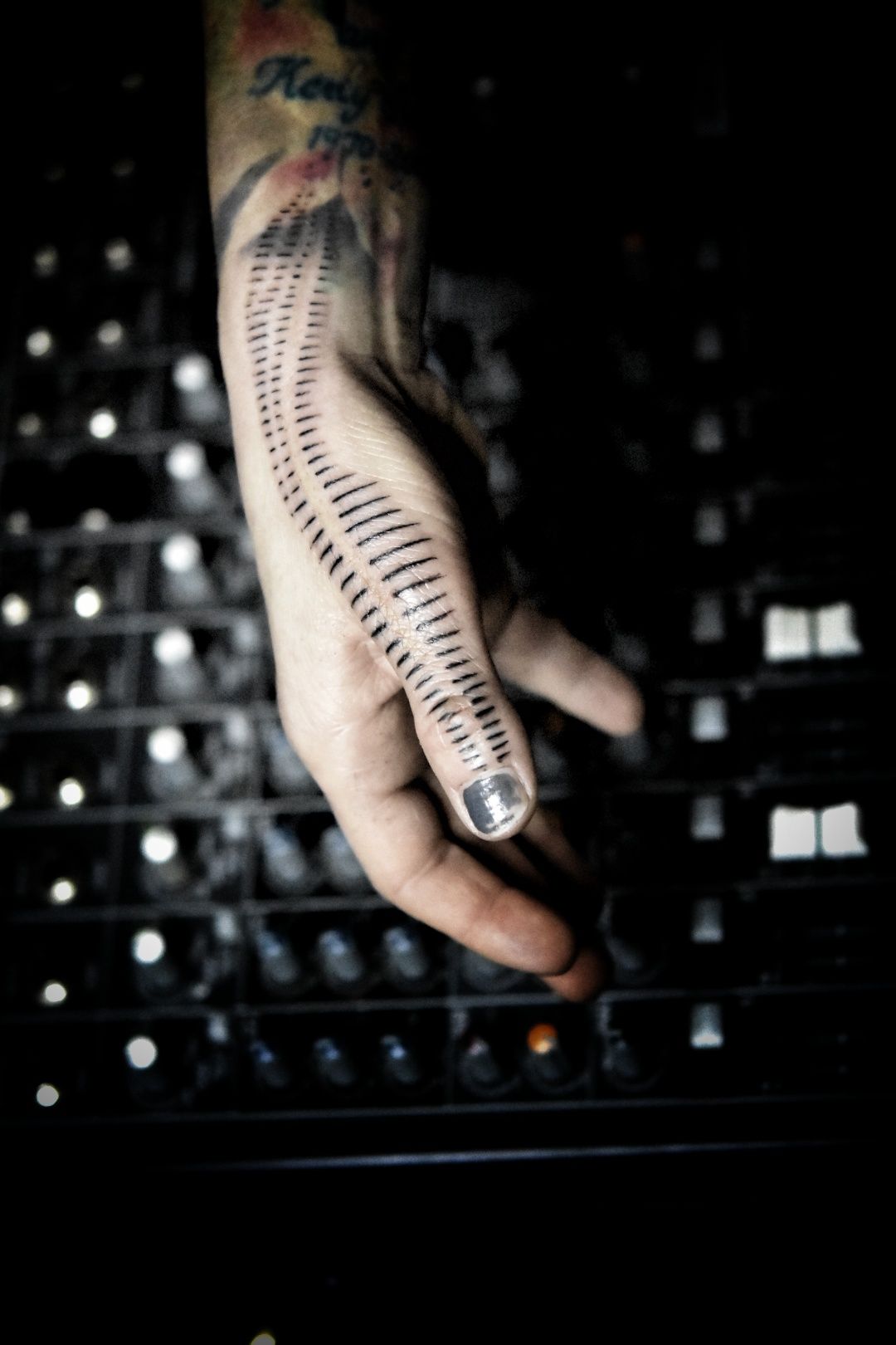 Curved Lines Hand Tattoo • Tattoodo
