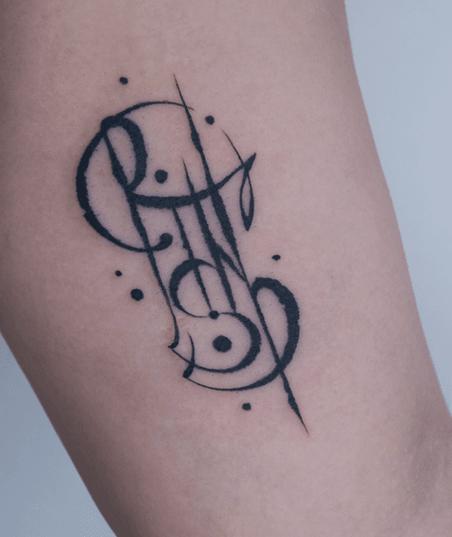 Script Tattoo • Tattoodo