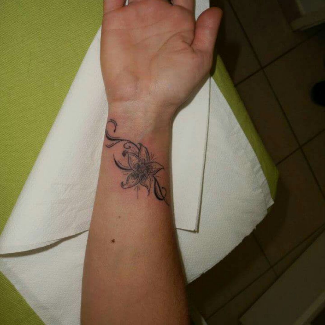 Tattoo uploaded by Laet • Tattoodo