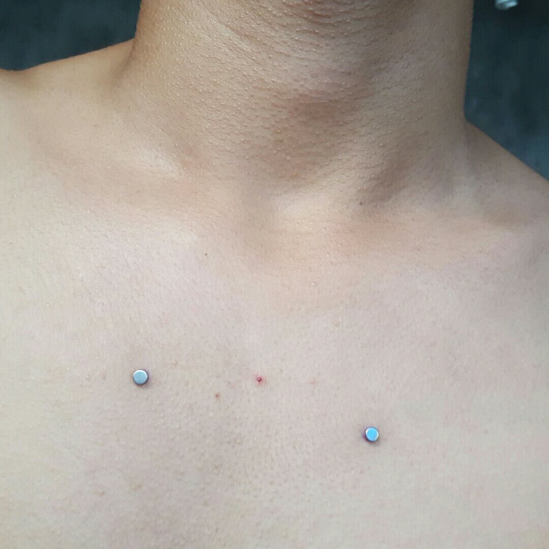 Microdermal Piercing Collarbone