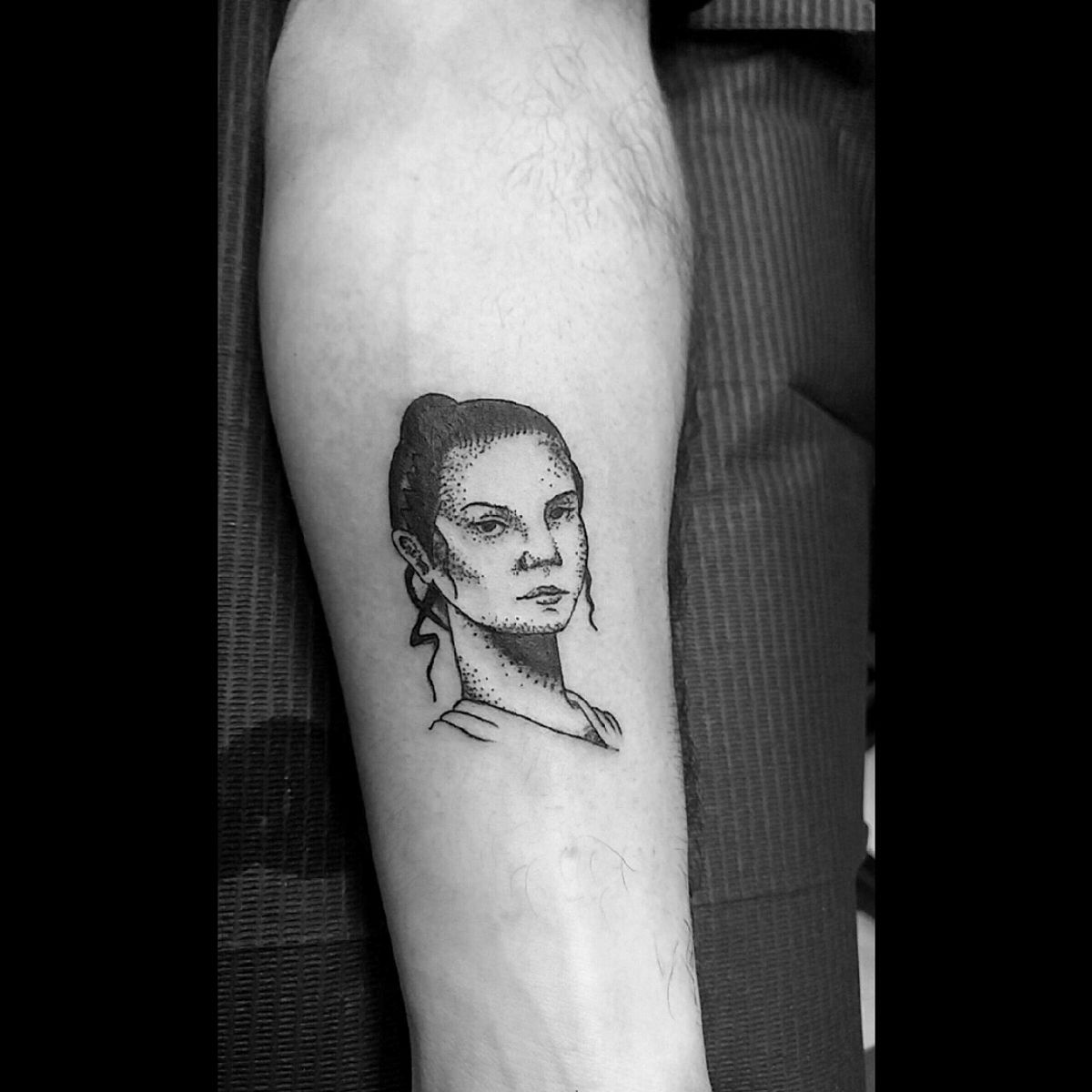 Tattoo uploaded by Jorge • My 3rd tattoo of Rey from Star Wars • Tattoodo