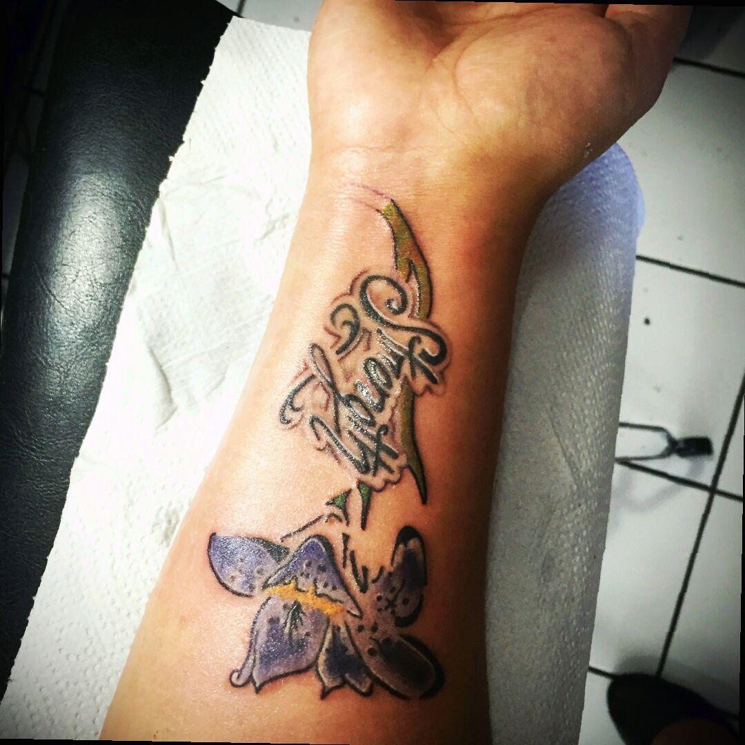 Tattoo uploaded by Fernanda • Tattoodo