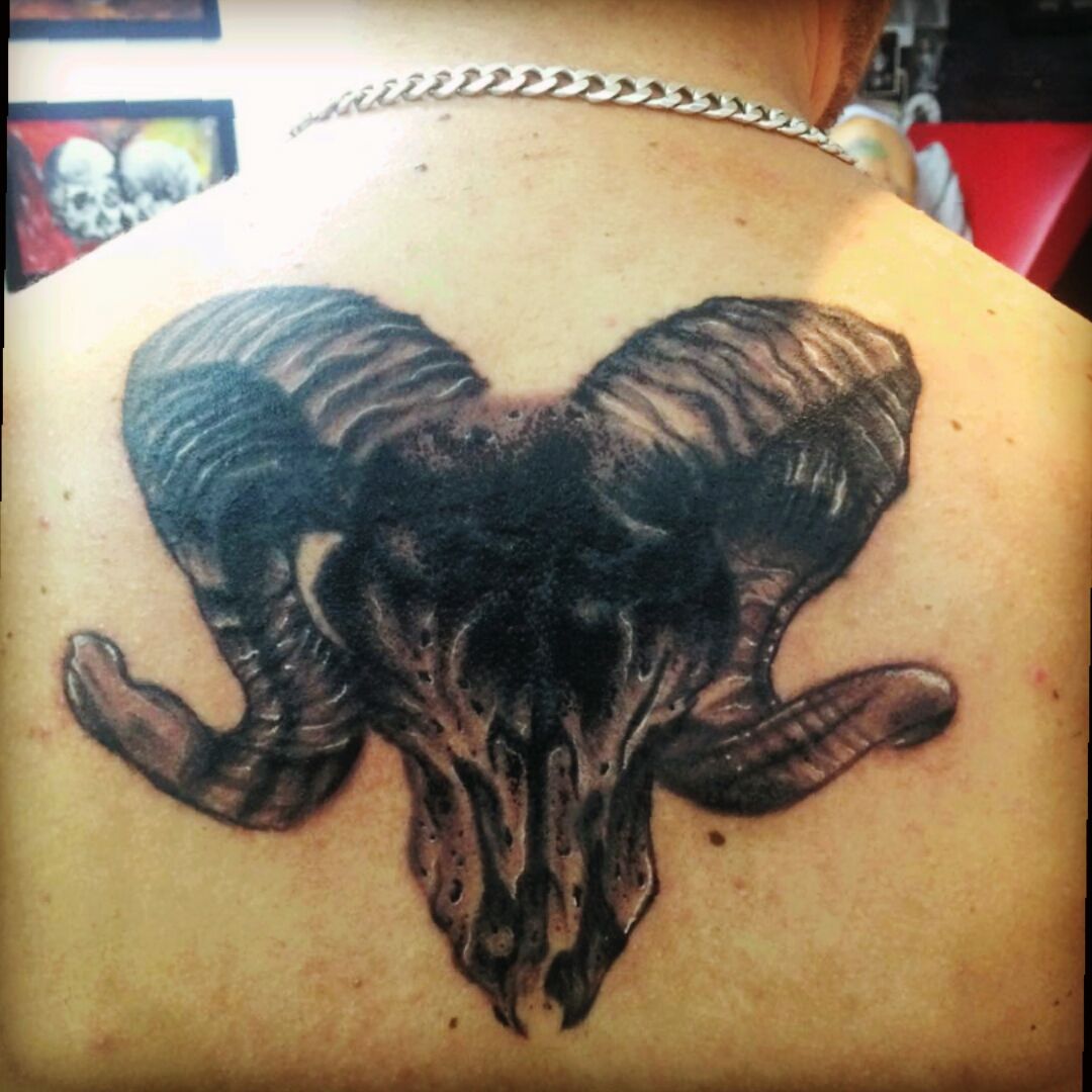 Tattoo uploaded by milotattoo • Tattoodo