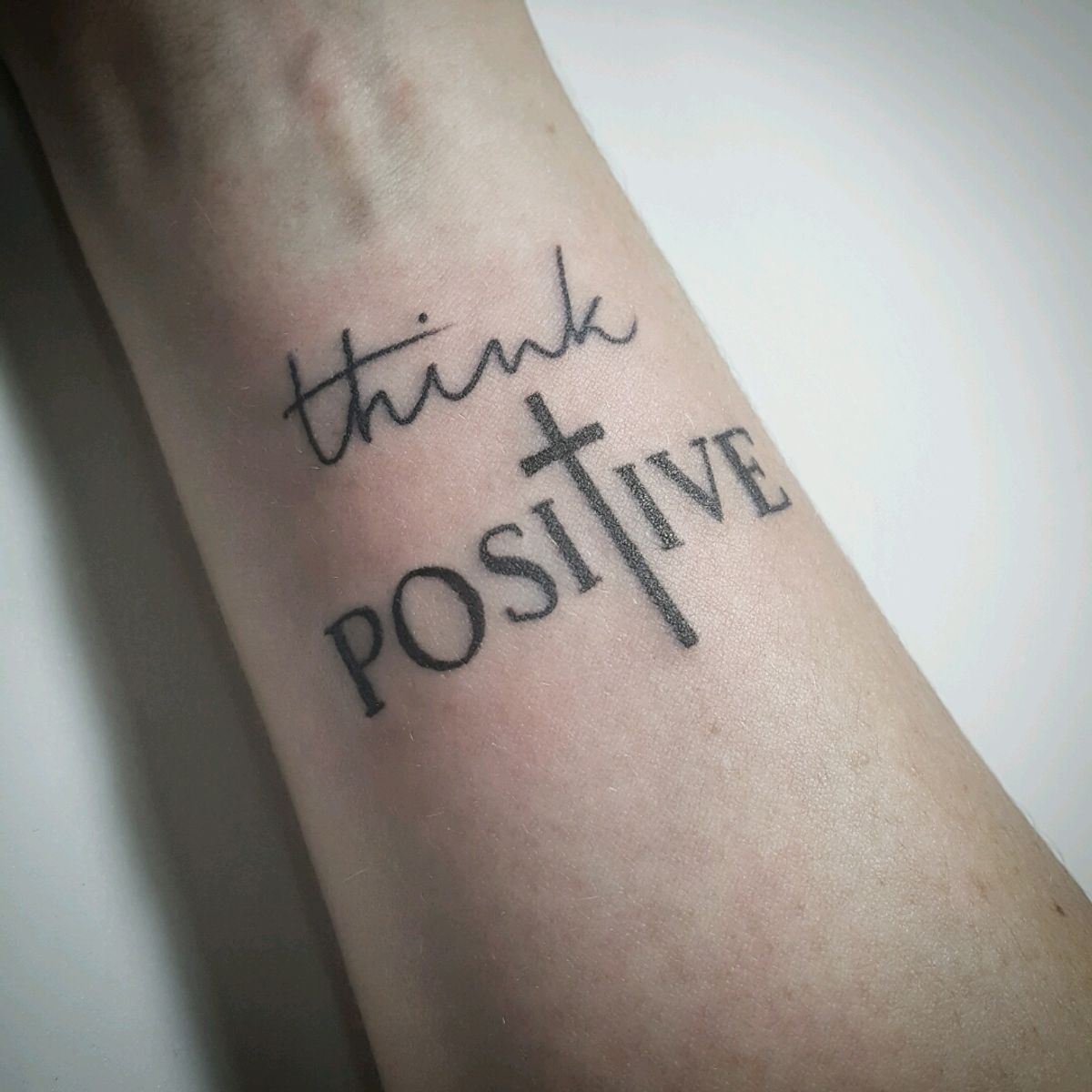 Tattoo uploaded by Rodrigo Tanigutti • Pensar positivo • Tattoodo