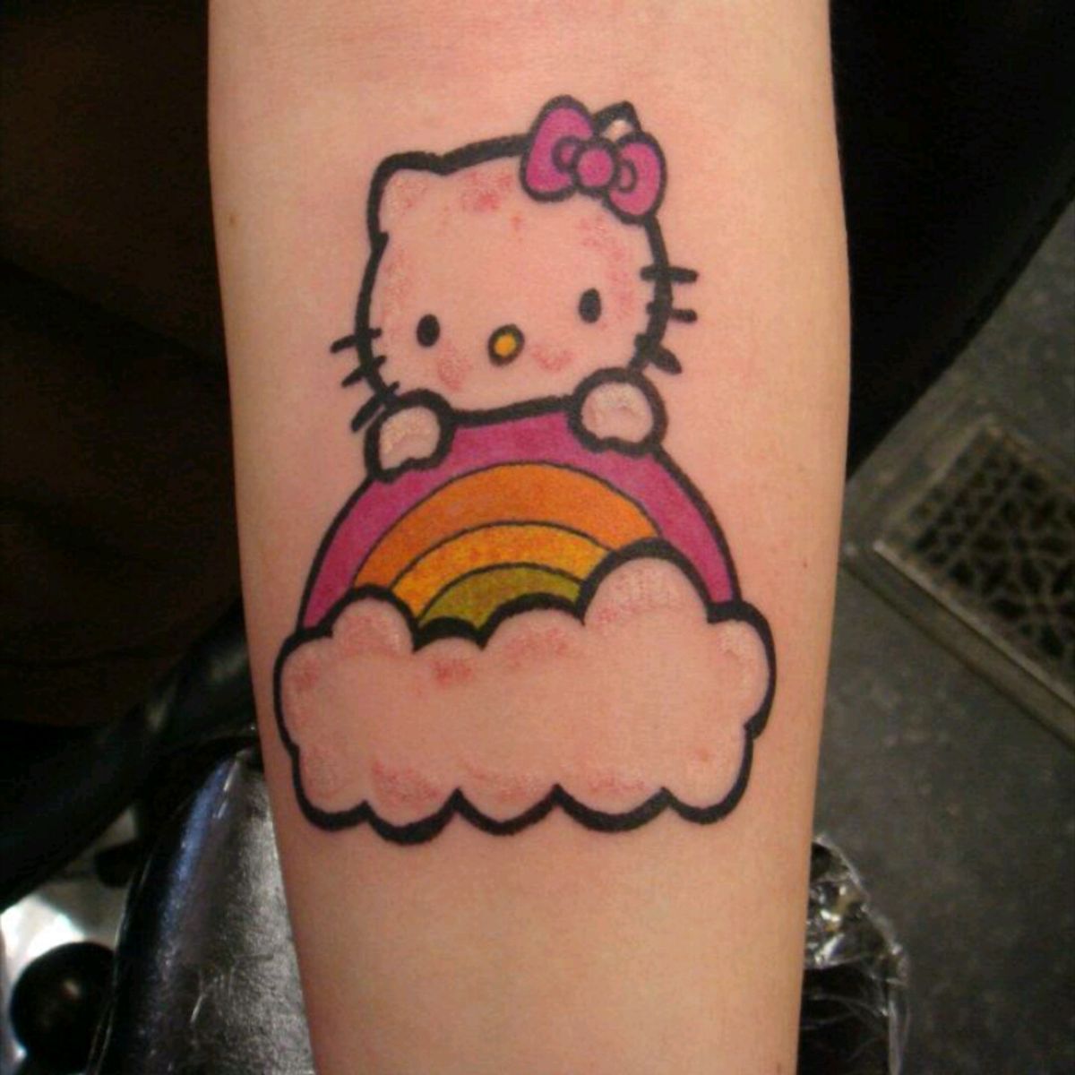 Tattoo uploaded by Billy Zee • Hello kitty • Tattoodo
