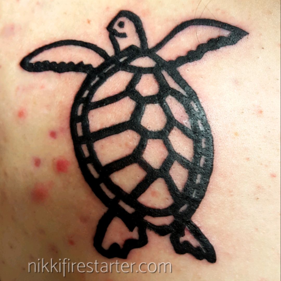 Simple Tribal Turtle