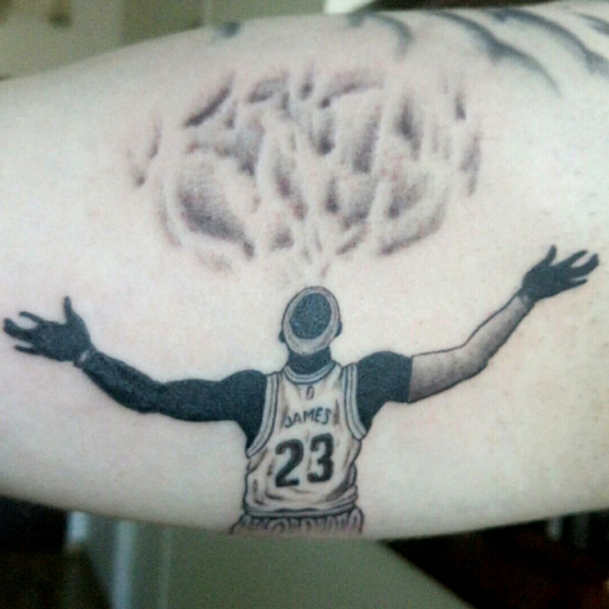 Tattoo uploaded by Thomtats7 • #NBA #nbatattoo #cavs #LeBron # ... Tattoo uploaded by Thomtats7 • #NBA #nbatattoo #cavs #LeBron # ...