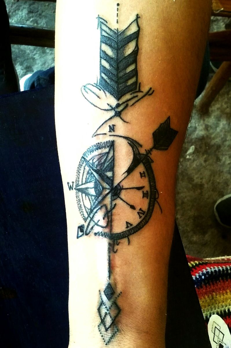 Tattoo uploaded by Octavio Bertoia • El tiempo no para🎶 • Tattoodo