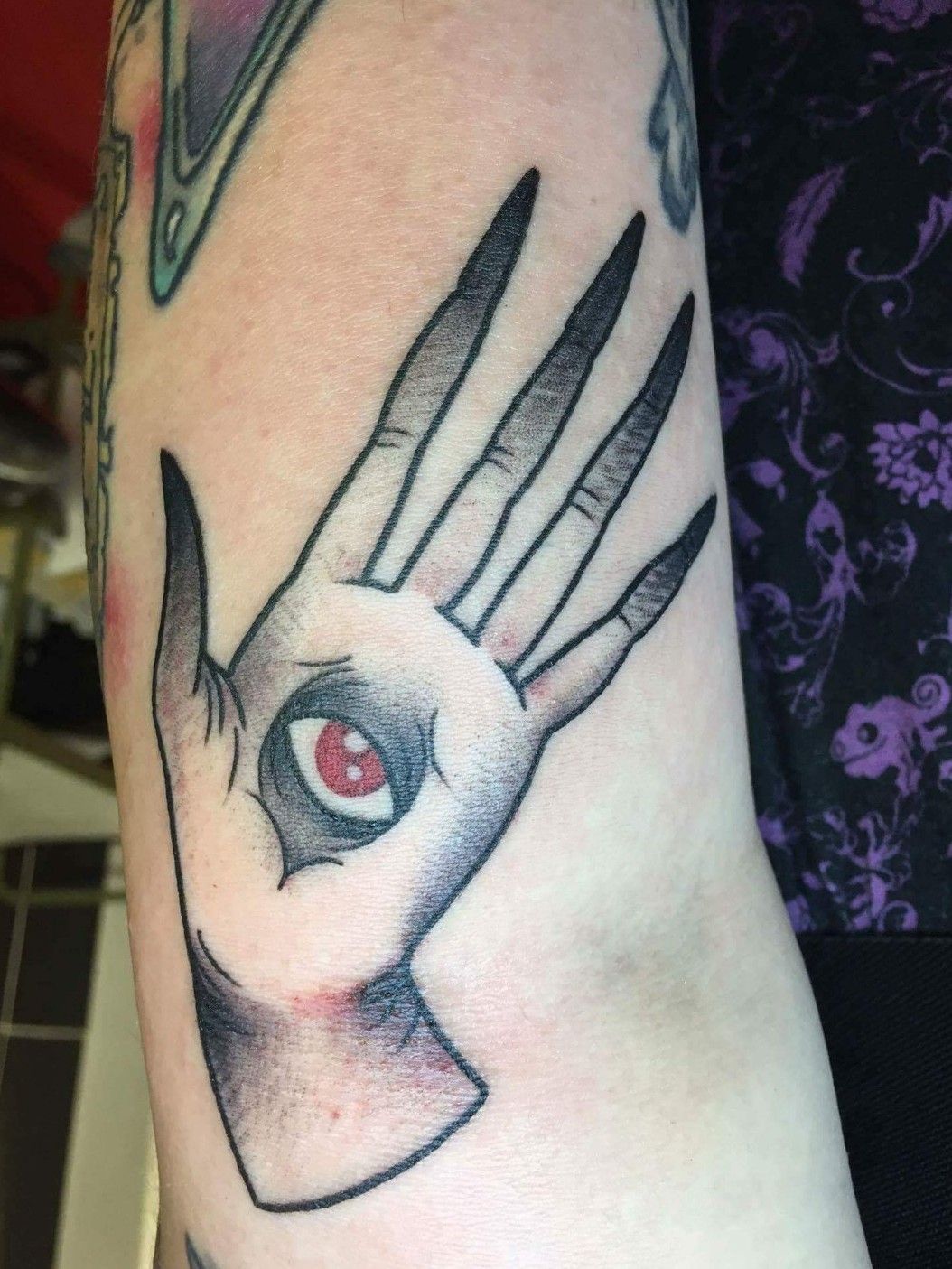 Tattoo uploaded by Freaks & Geeks Tattoo • Tattoodo