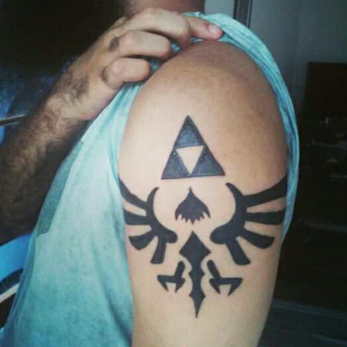 Tattoo uploaded by Tai'ttoo Art • Pretinho básico • Tattoodo