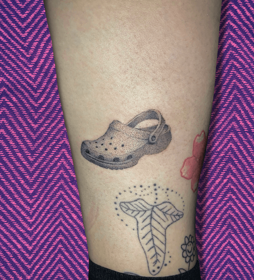 Clog-inspired Hand Poke Crocs Tattoo • Tattoodo