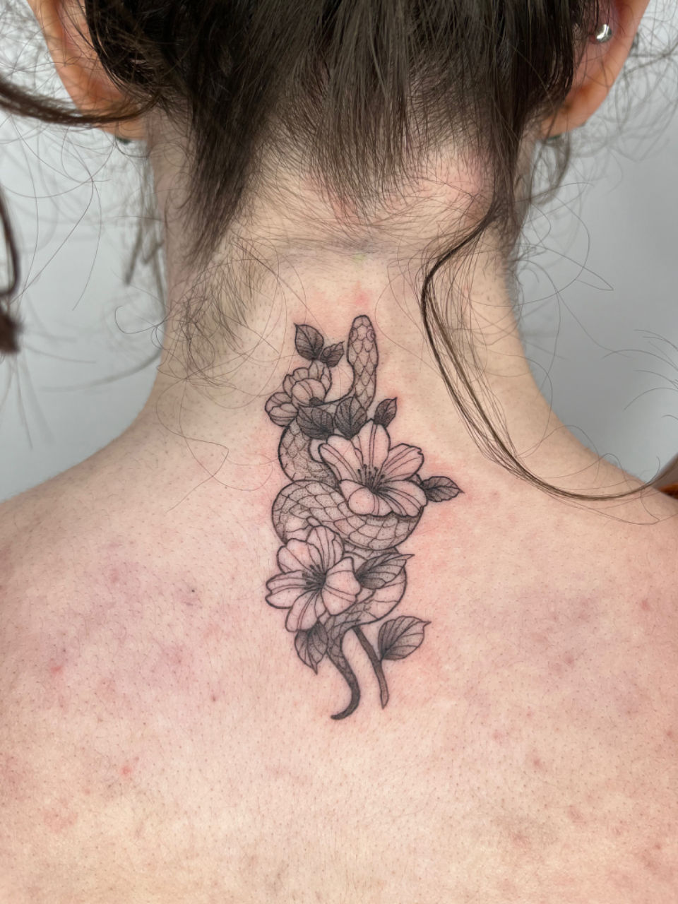 Serpent & Bloom • Tattoodo