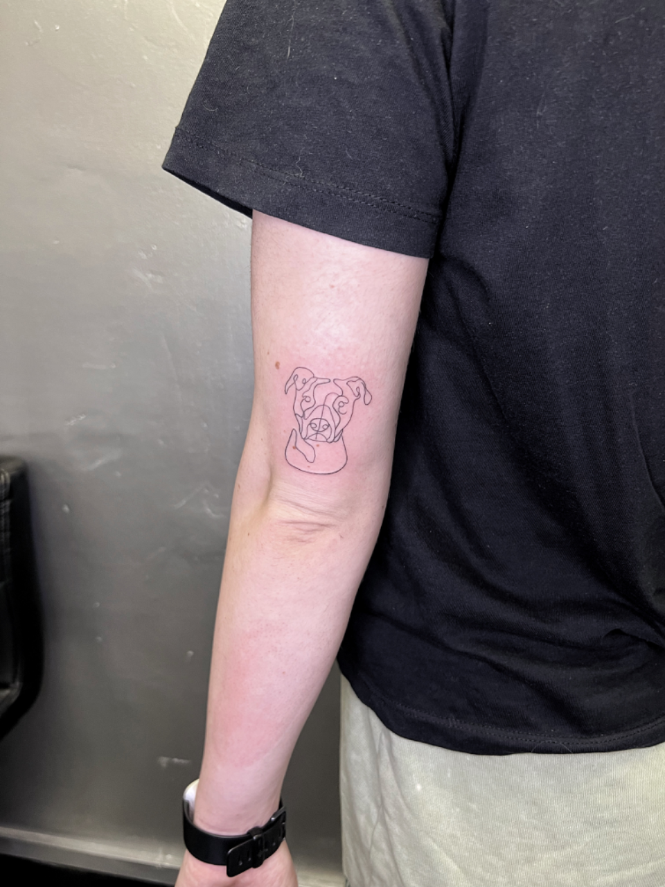 Continuous Line Dog Tattoo • Tattoodo