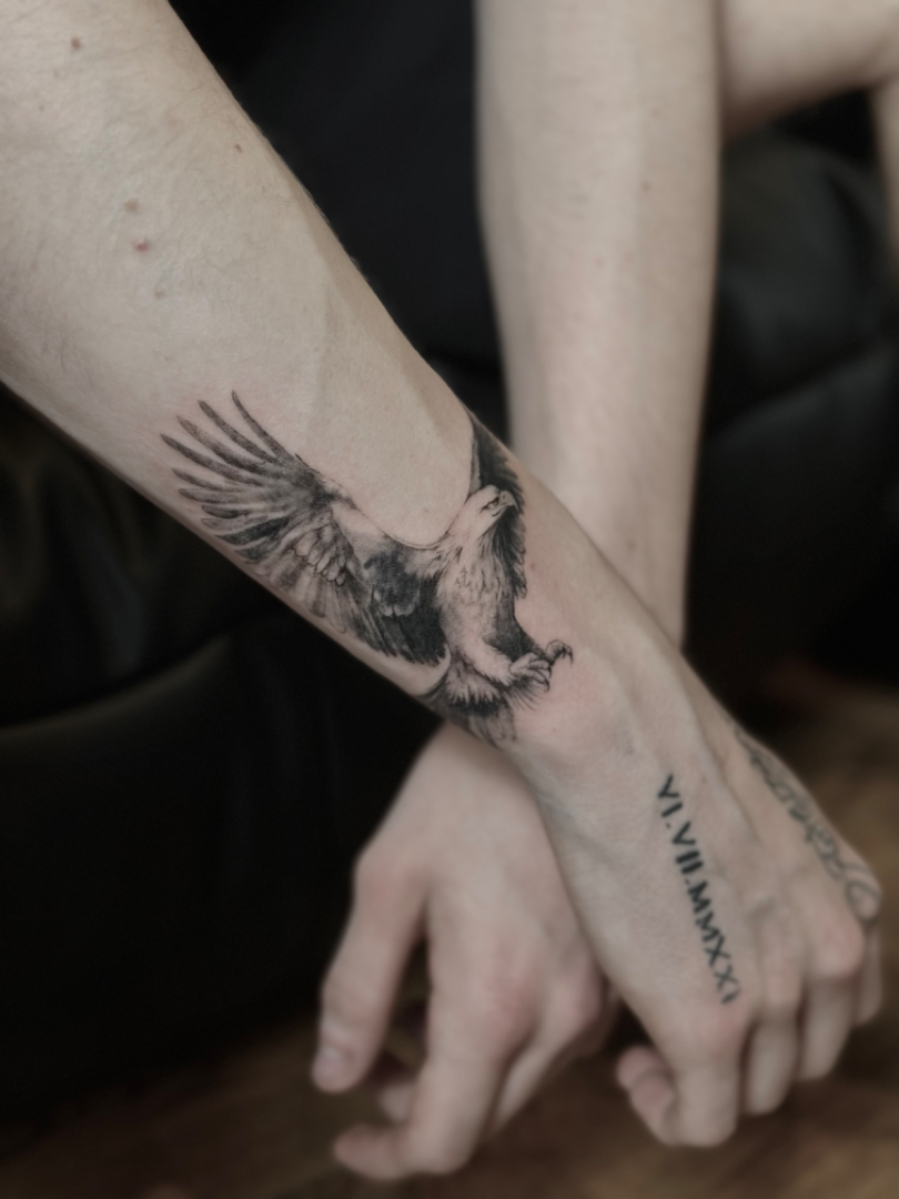 Eagle in Micro Realism • Tattoodo