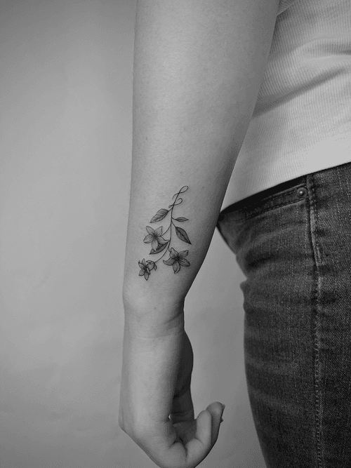 Tattoo uploaded by Kate Gosh • Tattoodo