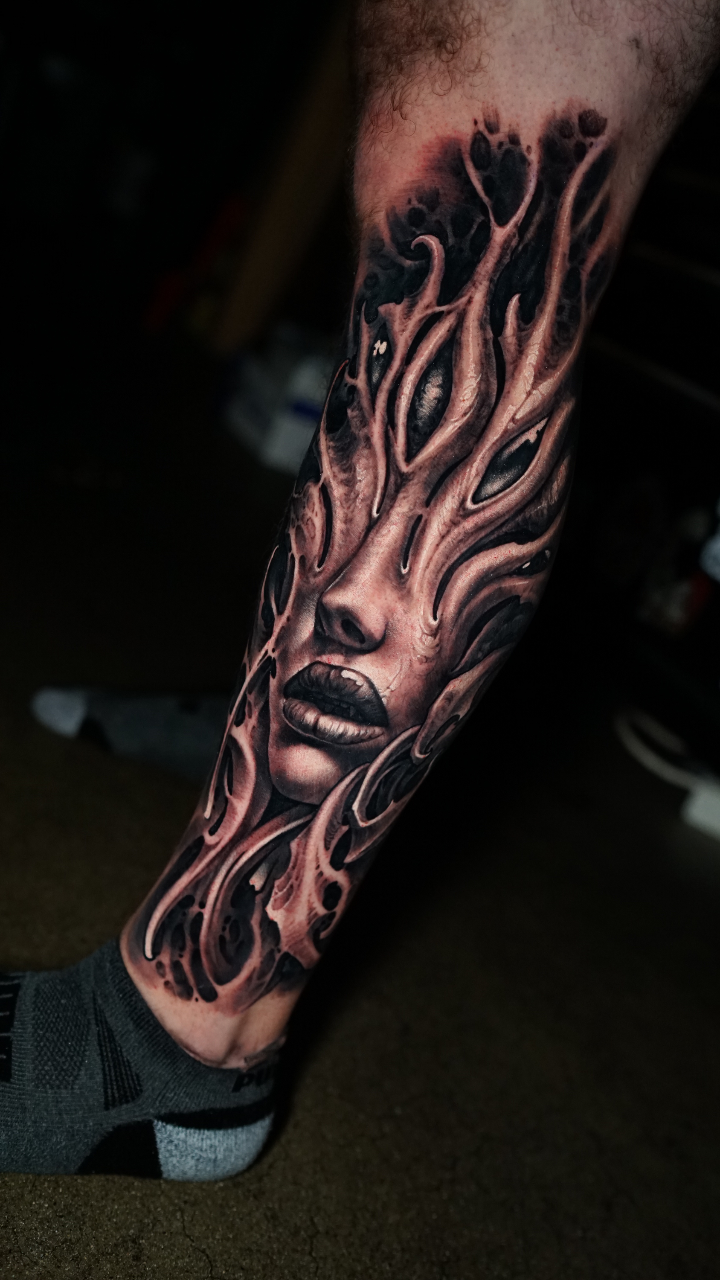 Melting Face • Tattoodo