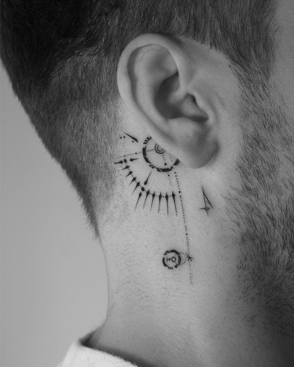 Geometric Neck Tattoo • Tattoodo
