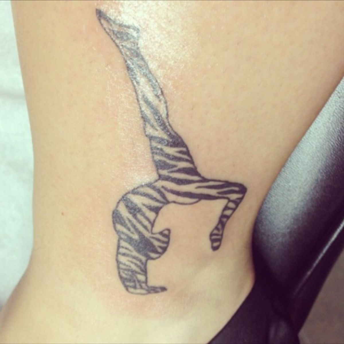 Tattoo uploaded by Raquel Lopes • Gymnast Silhouette by Jesslyn ...