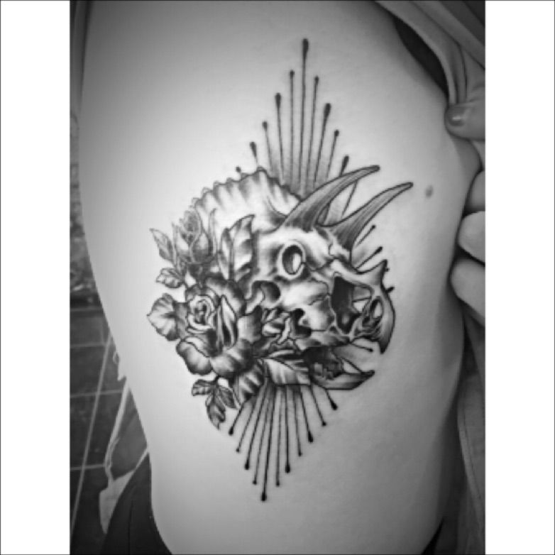 Tattoo uploaded by Maddz • Tattoodo
