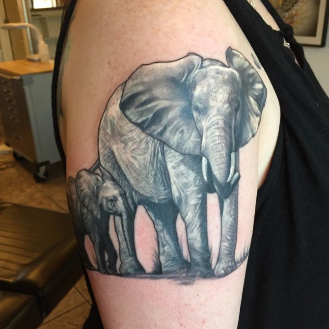 Tattoo uploaded by Iggy • Tattoodo