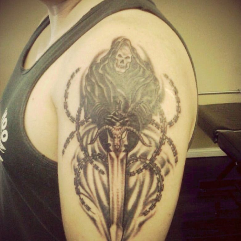 Tattoo uploaded by Tom Reed • Tattoodo