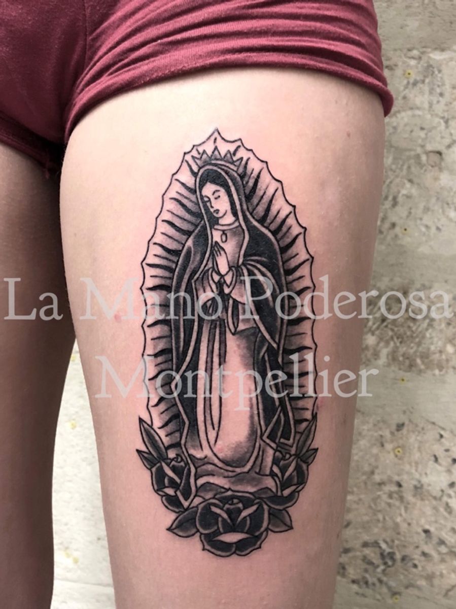 Tattoo uploaded by La Mano Poderosa Tattoo Studio • Tattoodo