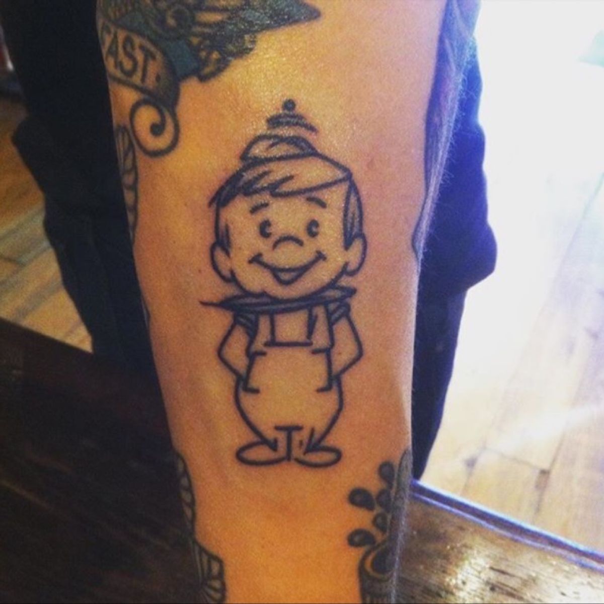 Tattoo uploaded by Joni • Elroy Jetson🚀.- #thejetsons #Cartoon # ...