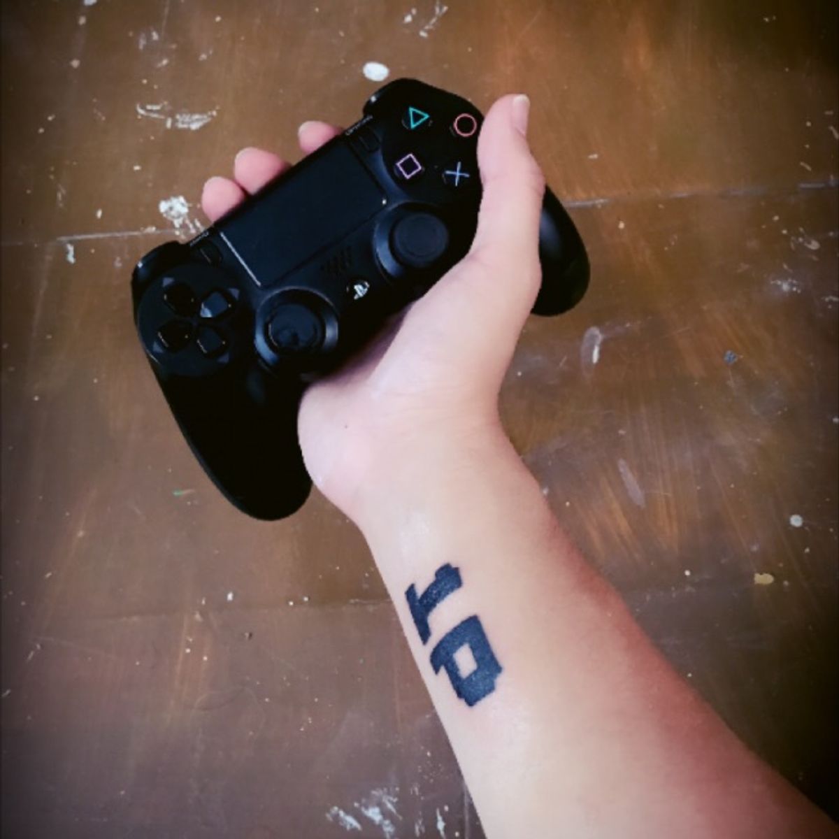 Tattoo uploaded by Víctor Axel • 1P #GAMER #PlayerOne #Tattoo # ...
