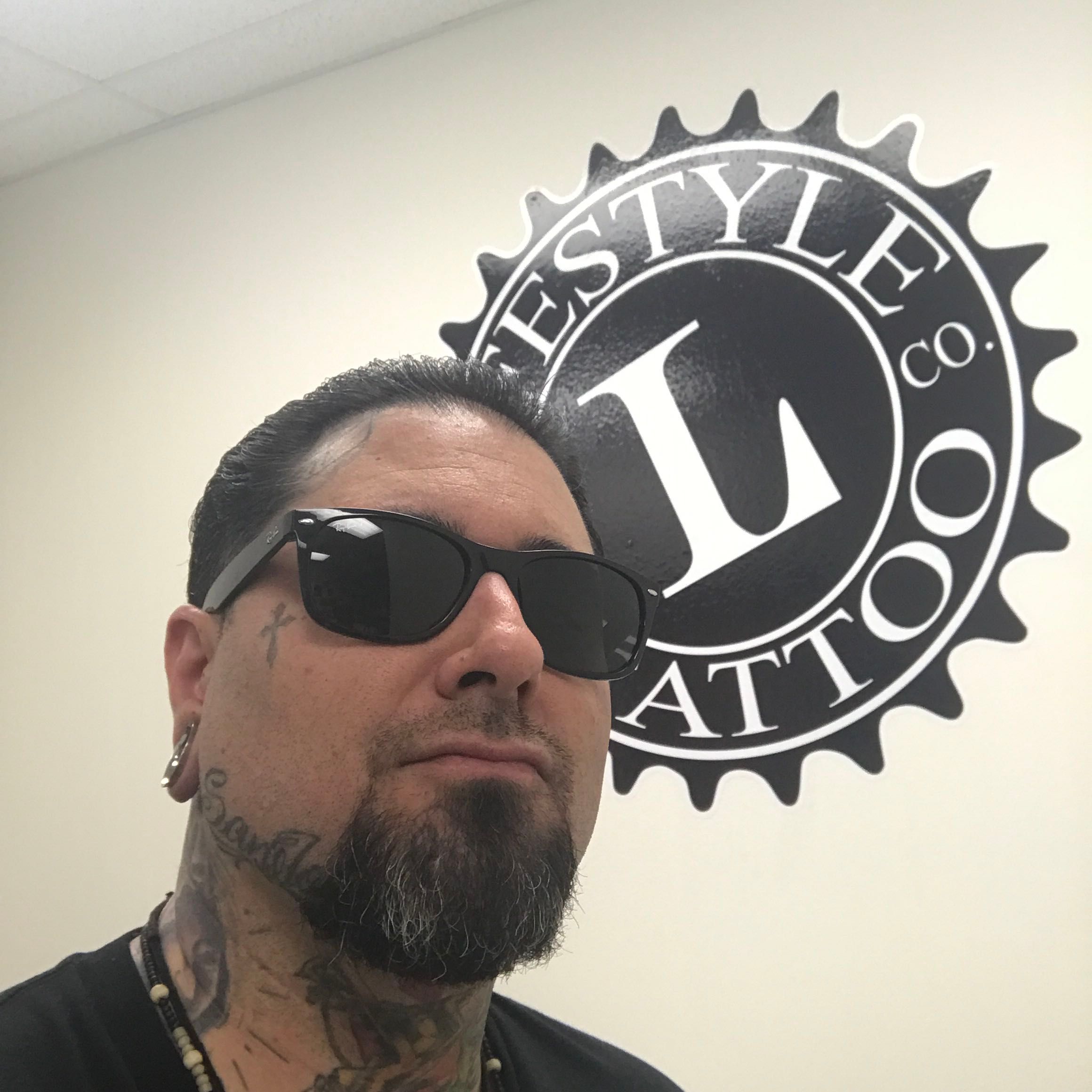 Brandon Smith • Tattoo Artist • Tattoodo