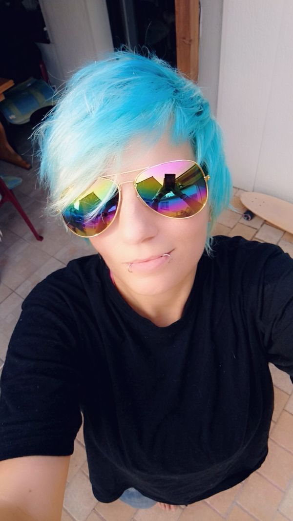 Izzy Licious • Tattoo Artist • Tattoodo