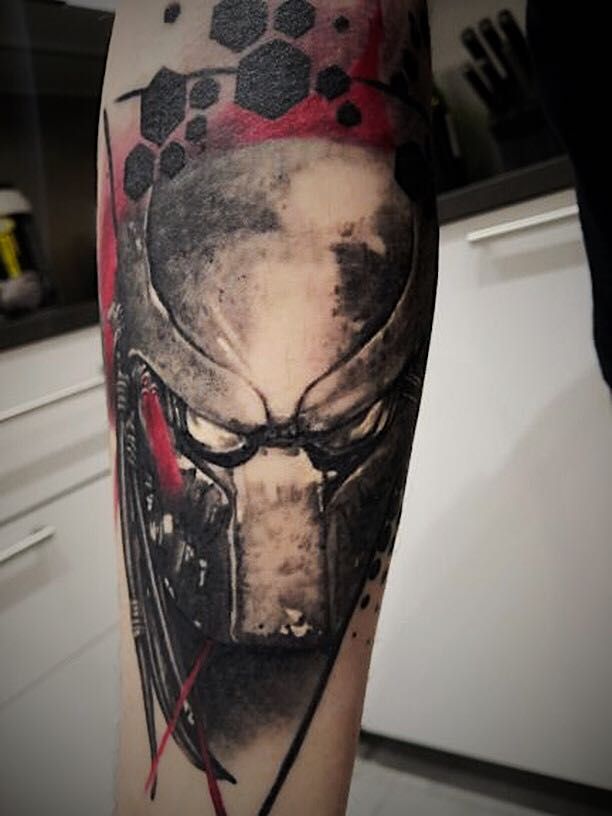 Stef Proton • Tattoo Artist • Book Now • Tattoodo