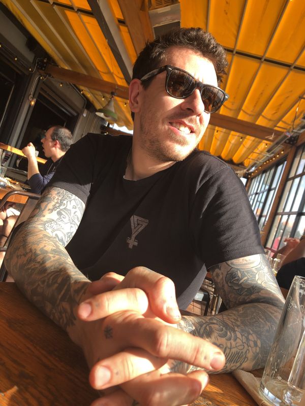 Jon ~ the `sesh' • Tattoo Artist • Tattoodo