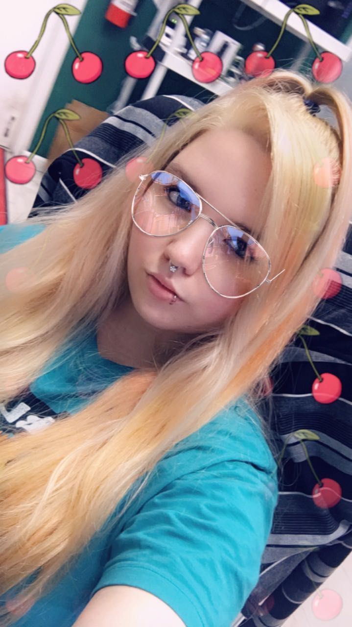 Nicolette Mitchell's Instagram, Twitter & Facebook on IDCrawl