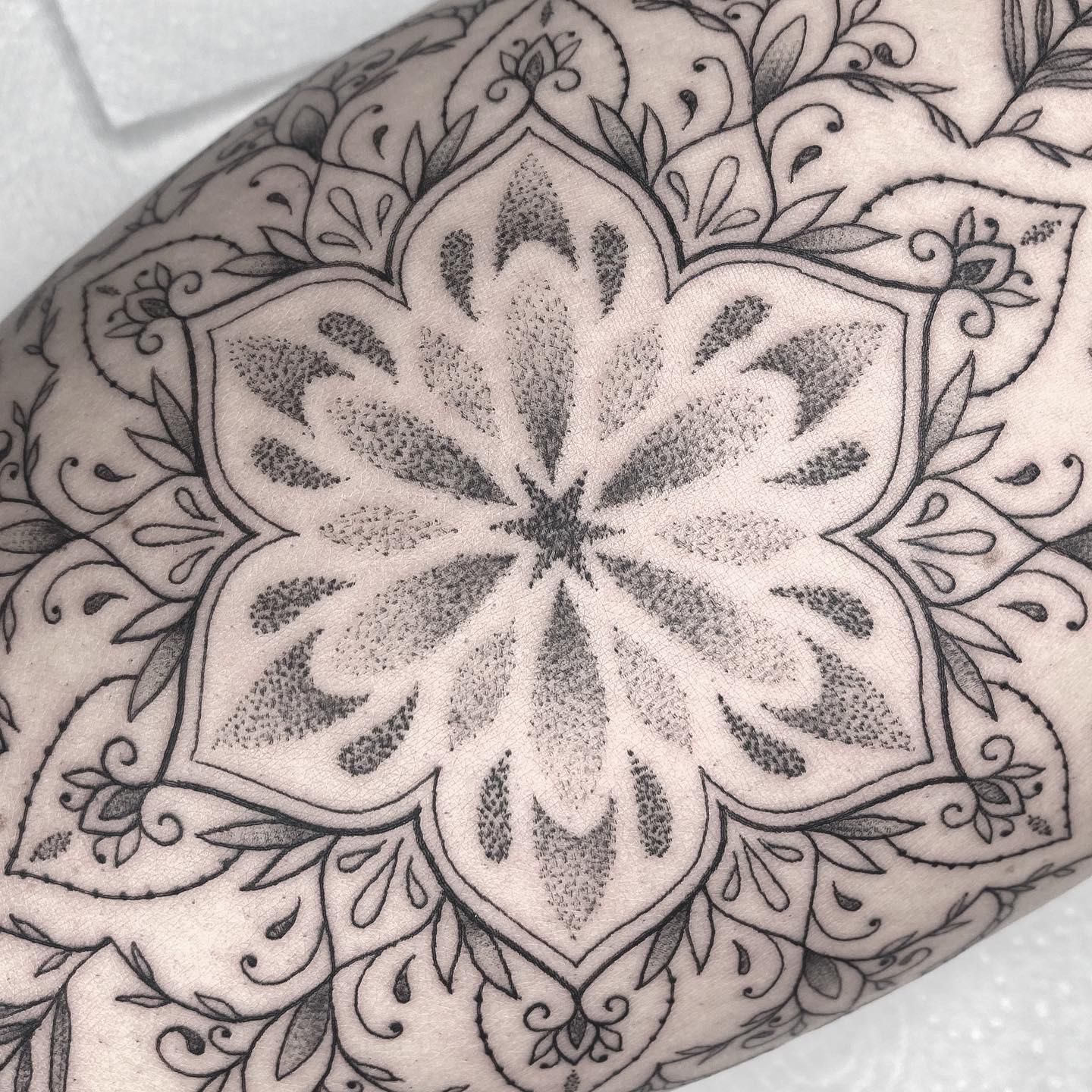 Abi Hack • Tattoo Artist • Tattoodo