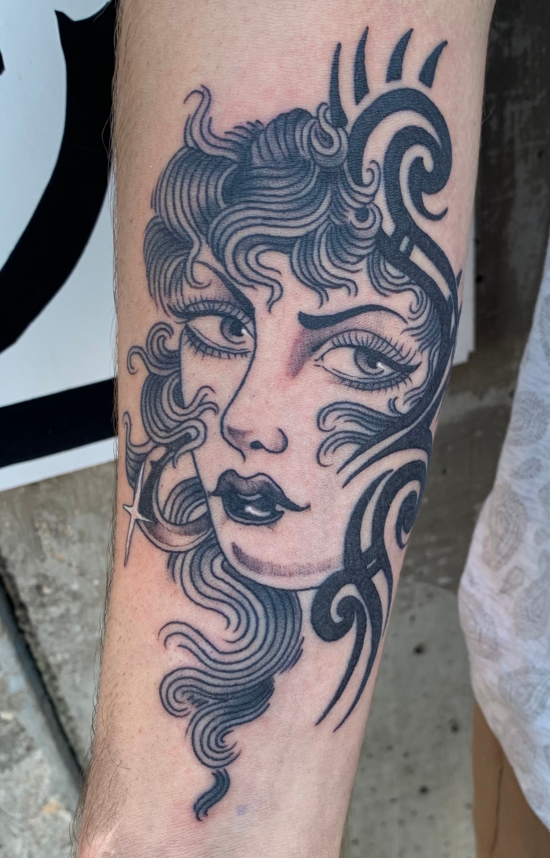 Melanie • Tattoo Artist • Book Now • Tattoodo