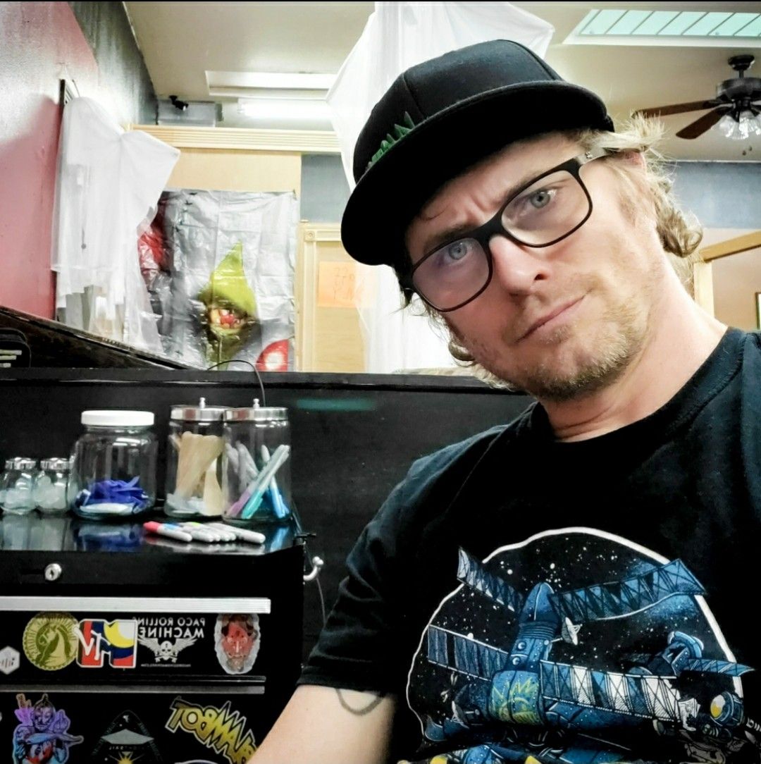 David Miles • Tattoo Artist • Book Now • Tattoodo