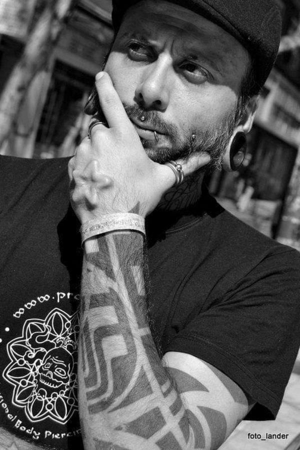 Joel Barnes • Tattoo Artist • Tattoodo