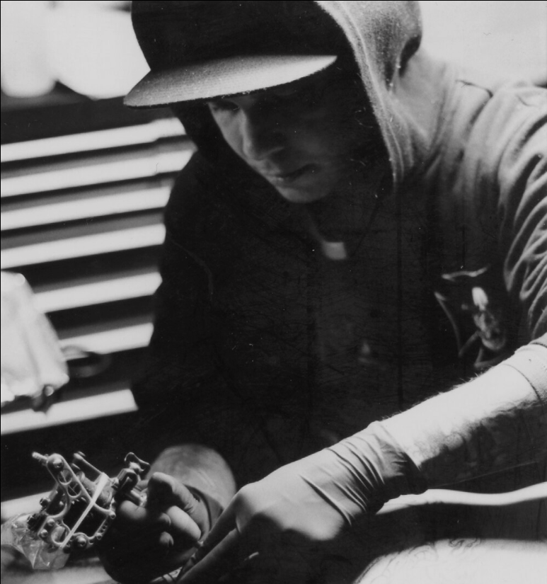 Lango Oliveira • Tattoo Artist • Book Now • Tattoodo