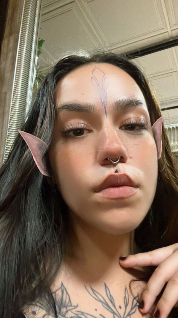 Ema Santos • Tattoo Artist • Tattoodo